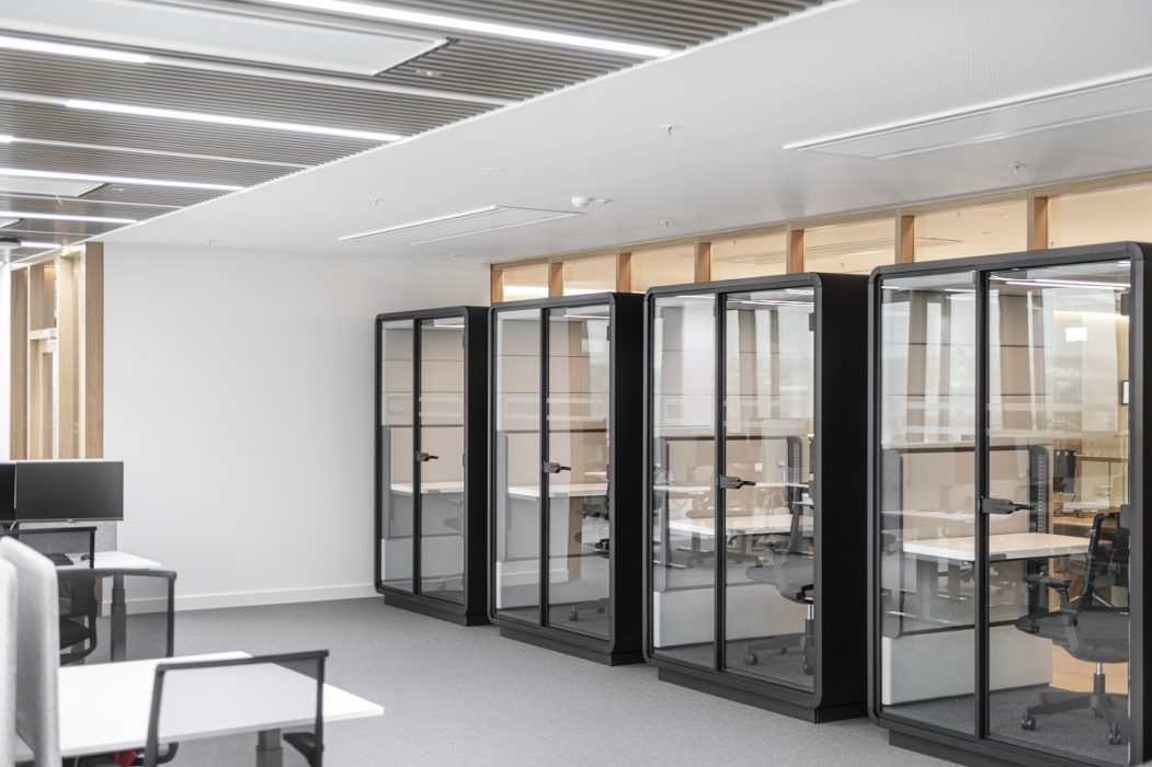 ᑕ ᑐ Your best employees are your most authentic ones ️ Hushoffice