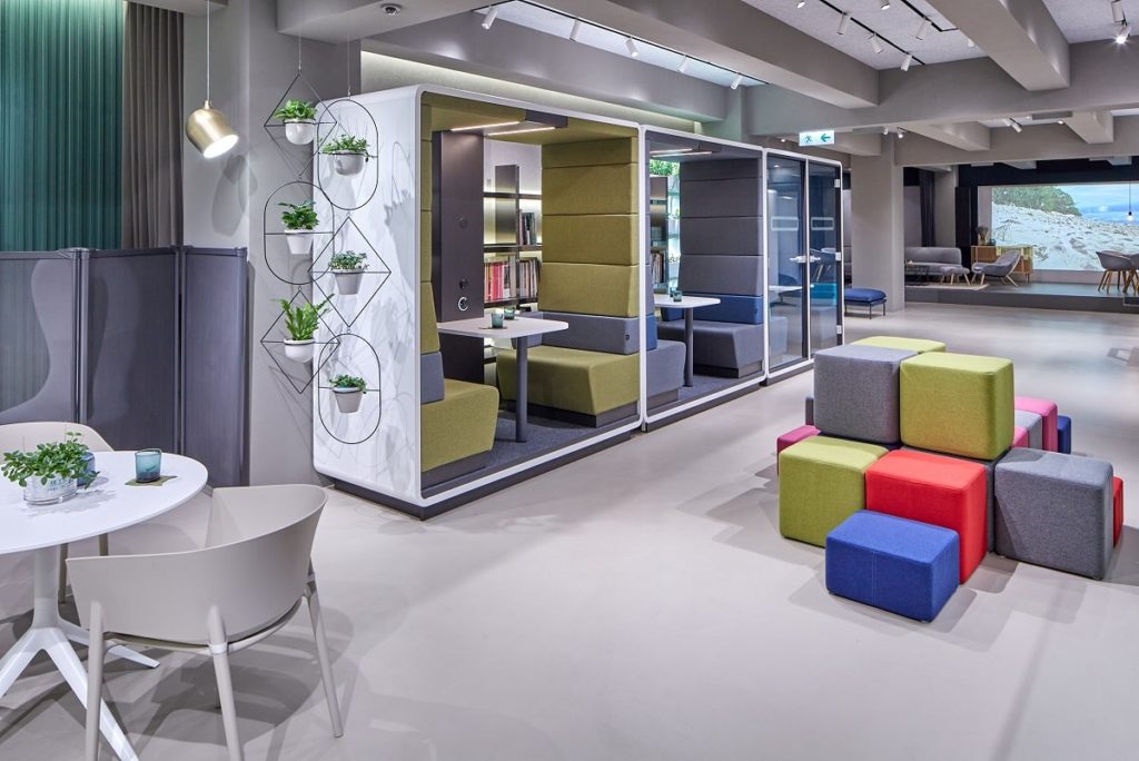 ᑕ ᑐ 3 no-nonsense tips: onboarding in the hybrid work environment ️ ...